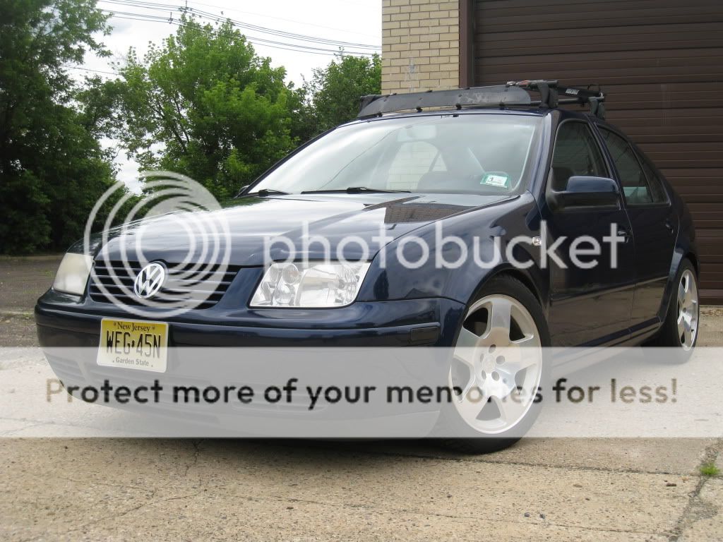 FS 01' dark blue jetta , 5spd,koni coilovers,audi TT wheels. 3300 OBO ...